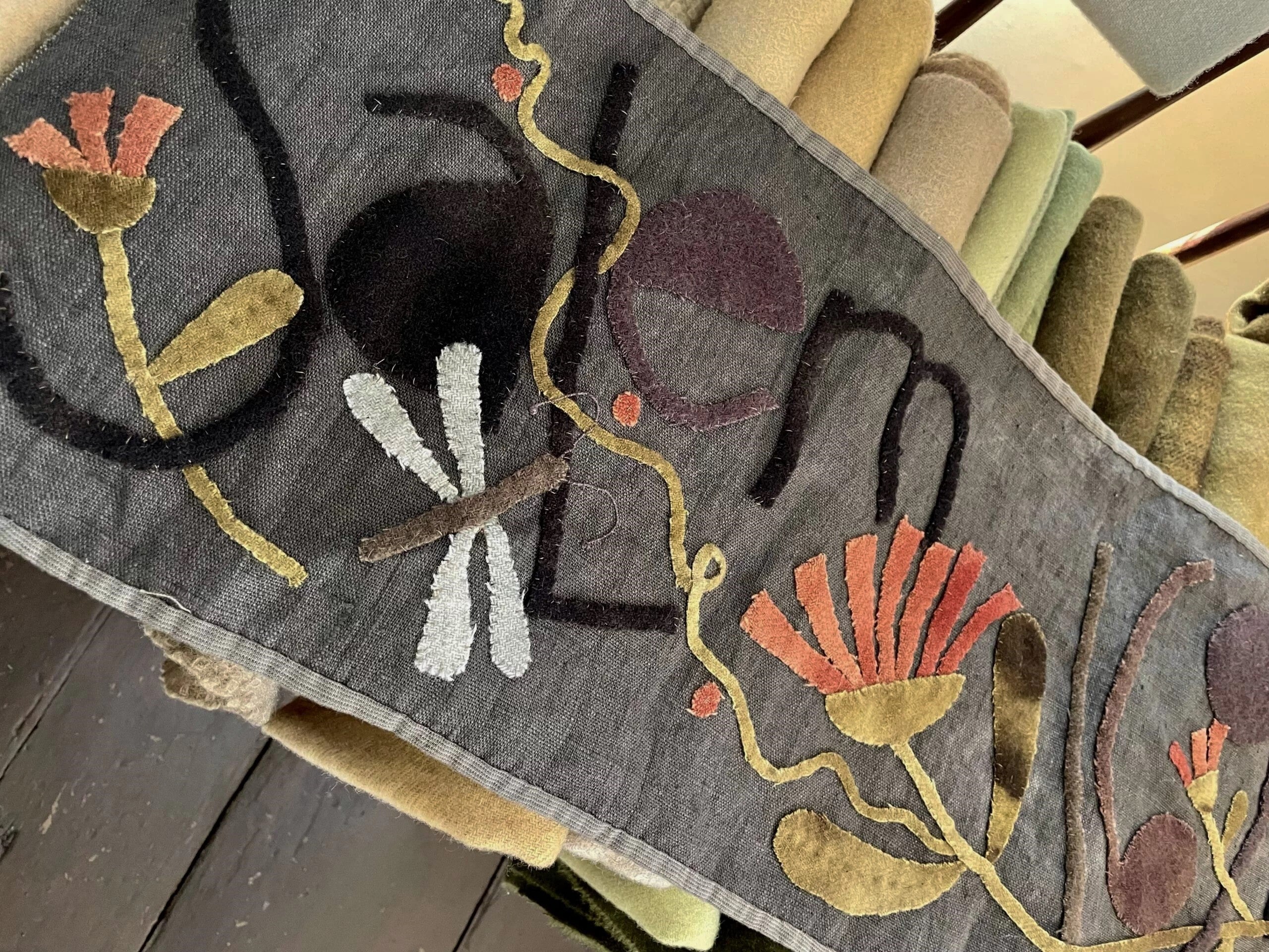 Salem Wool Applique Table Runner pattern designed by Maggie Bonanomi ...