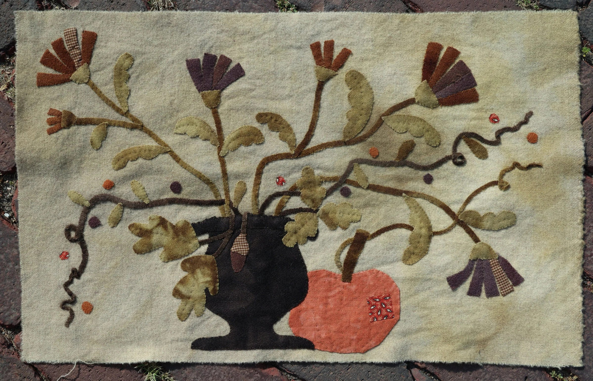 Autumn Has Arrived Wool Applique Table Runner pattern designed by Magg ...