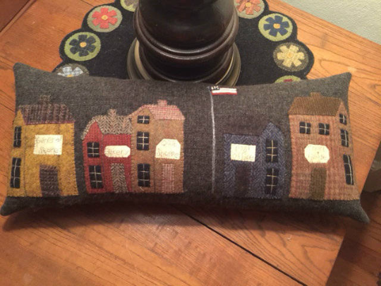Cricket Village Pillow Pattern by Cricket Street – fiddlestix designs