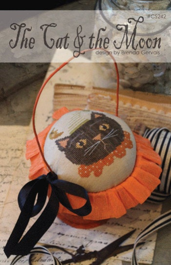The Cat and The Moon Pattern by Brenda Gervais – fiddlestix designs